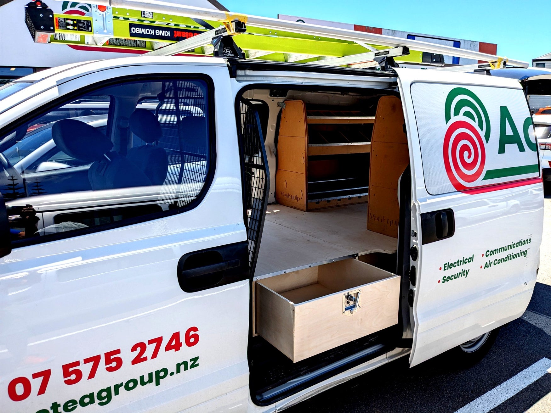 Van False Floor and Drawers – VanEquip NZ