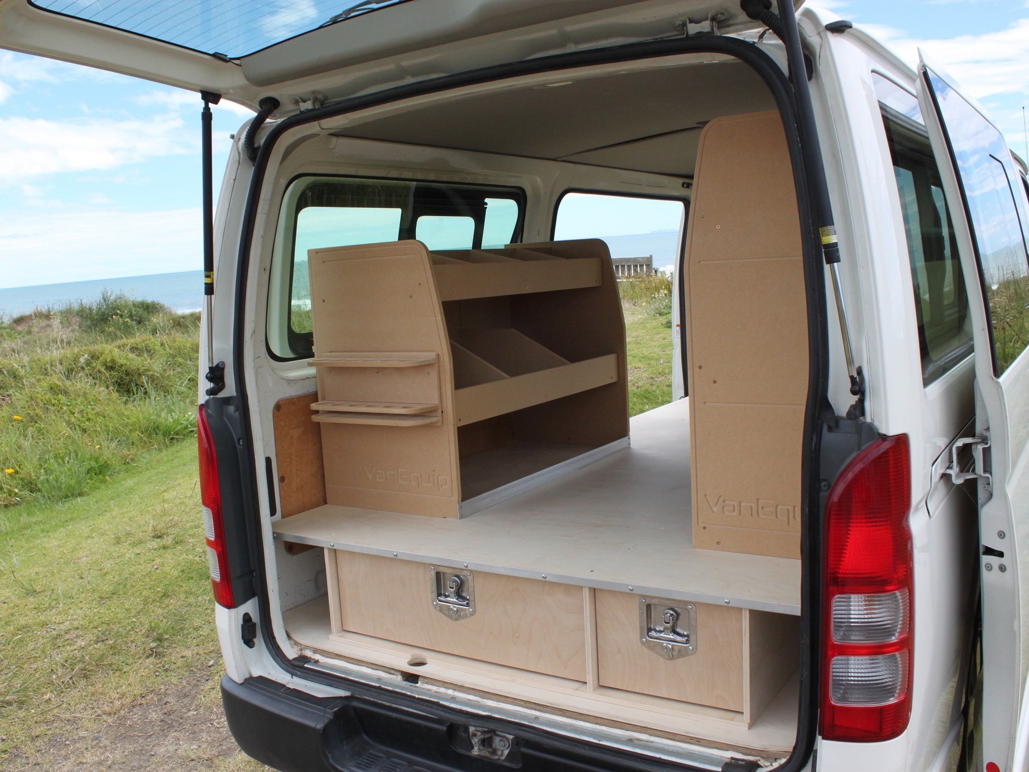 Van False Floor with Drawers - Smart Van Storage Solutions – VanEquip NZ